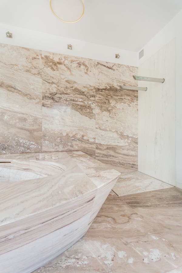 Marmeren Vloer En Muur in Badkamers Stock Foto - Image of ontworpen ...
