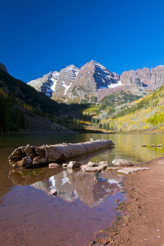 Maroon Bells in Fall stock image. Image of autumn, mountains - 11121207