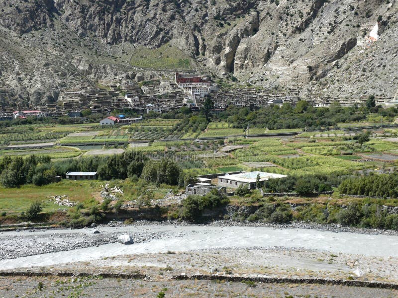 Marpha Village and Terraced Farmlands Along the Kali Gandaki River ...