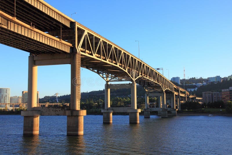 Marquam Bridge, Portland, Oregon Stock Photo - Image: 15763920