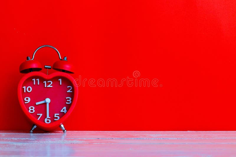 8h30 d'horloge image stock. Image du affichage, signe - 102068803