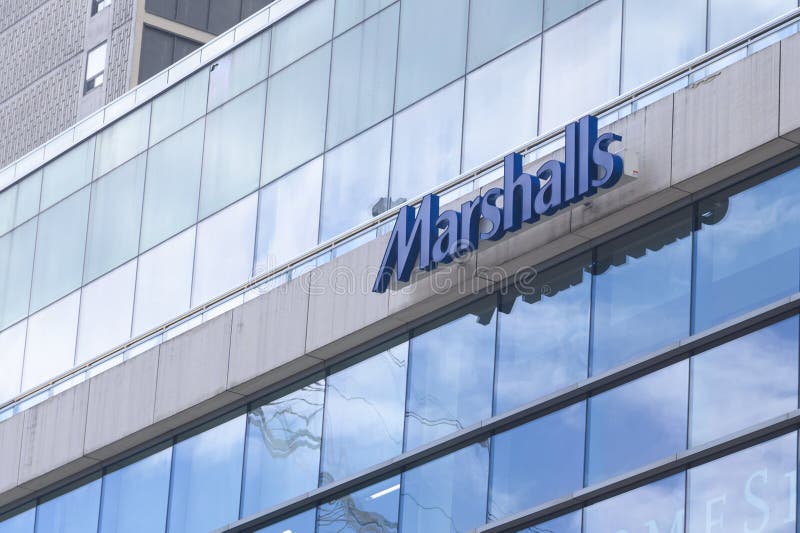 Marshalls Store Sign in Toronto Editorial Stock Image - Image of ...