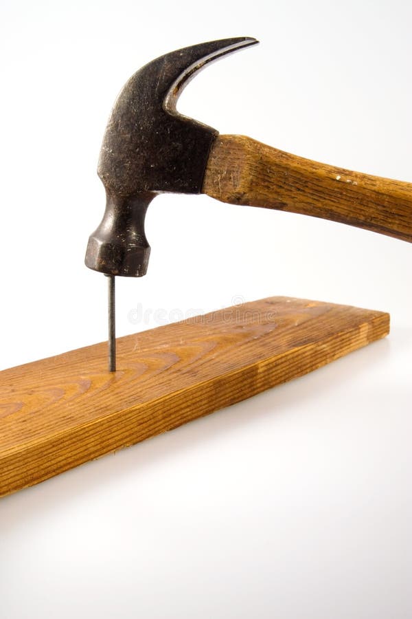 Martelo e prego foto de stock. Imagem de arma, dirigir - 4065754