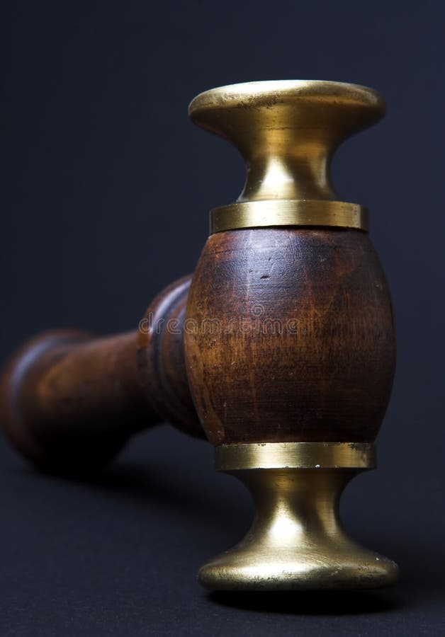 Martillo del juez foto de archivo. Imagen de mazo, tribunal - 1056774