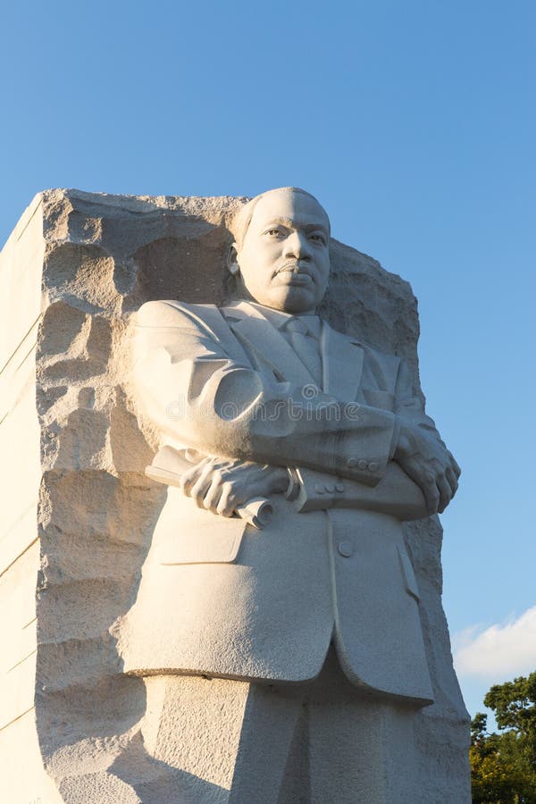 Martin Luther King Monument Editorial Stock Photo - Image of basin ...