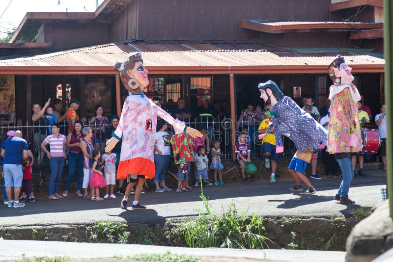 Mascaradas en Costa Rica imagen editorial. Imagen de costa - 111729845
