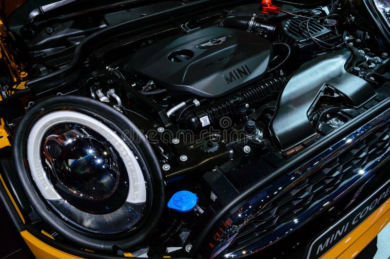 Maschine Mini Cooper S. redaktionelles foto. Bild von schwarzes - 39285021