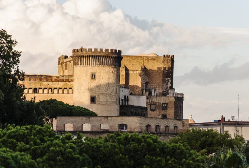 Maschio Angioino stock photo. Image of europe, history - 32551664