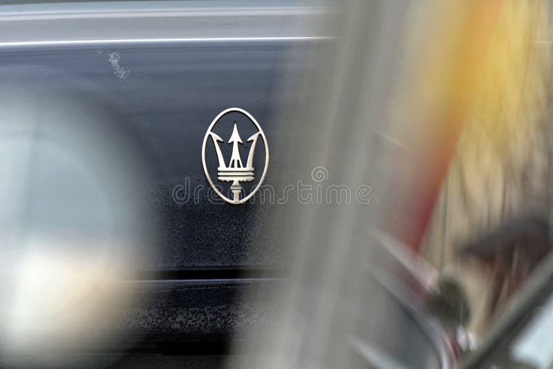 Maserati logo editorial photo. Image of manufacter, lighting - 250005856