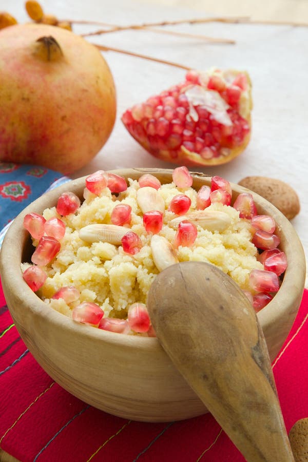 Masfouf - Tunisian Tradicional Cuscuz Abrandado Imagem de Stock ...