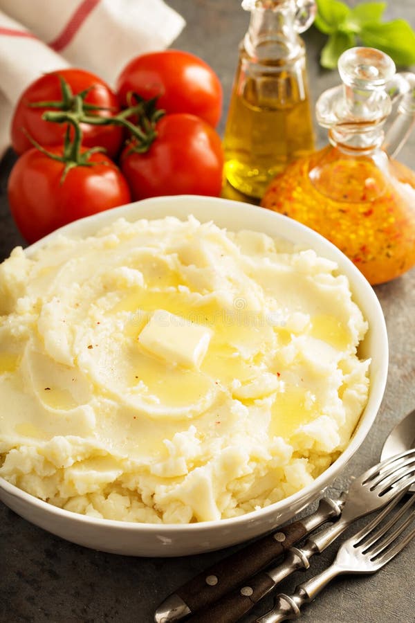 Mashed Potatoes in Big Bowl Stock Image - Image of ingredient, dieting ...