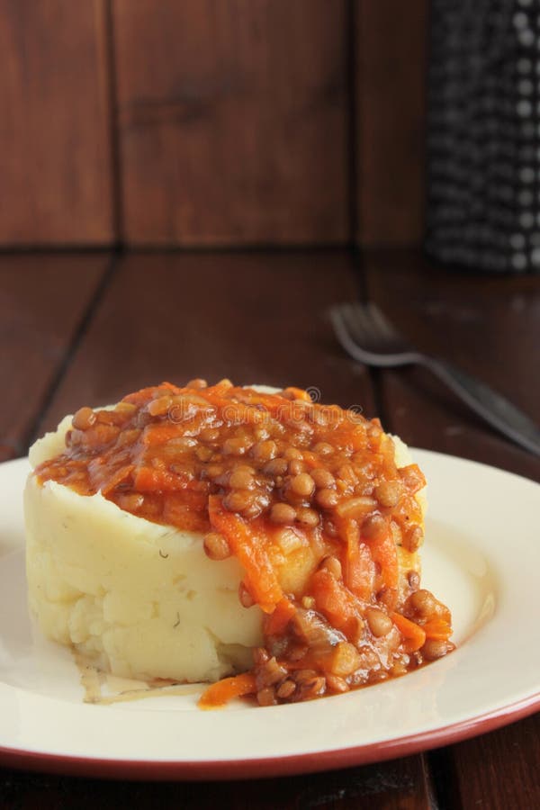Mashed Potatoes, Gravy of Lentils and Vegetables Stock Photo - Image of ...
