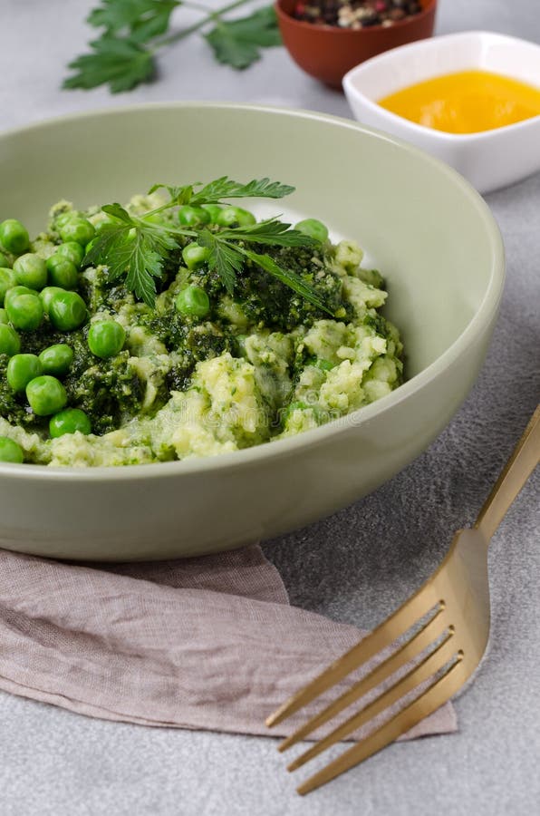 Mashed Potatoes with Green Peas Stock Photo - Image of organic, bowl ...