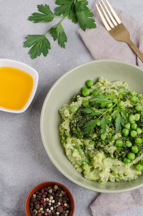 Mashed Potatoes with Green Peas Stock Image - Image of potatoes, herb ...