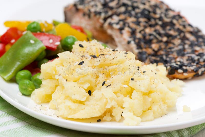 Mashed Potatoes, Pink Salmon Fillet with Sesame and Vegetables Stock ...