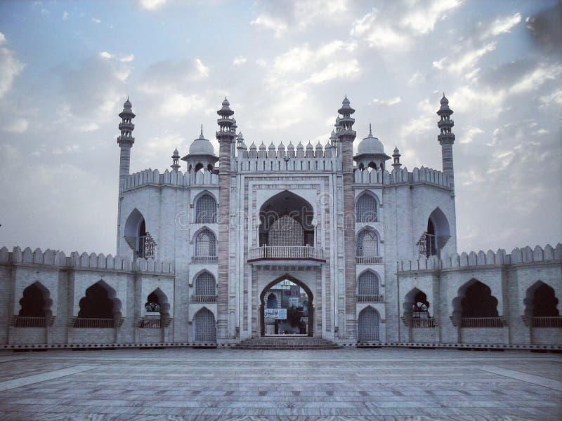 Masjid e Rashid Deoband стоковое изображение. изображение насчитывающей ...