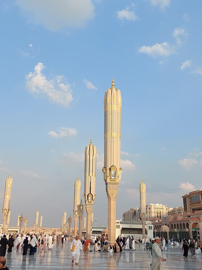 Masjid Nabawi in Madinah City Editorial Stock Image - Image of city ...