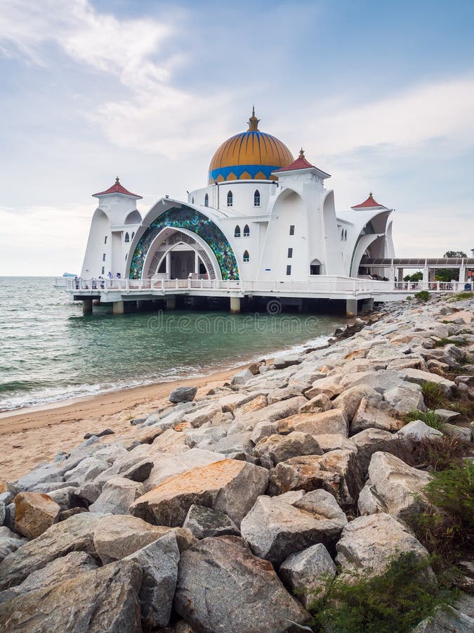 Masjid Selat Melaka stock photo. Image of landmark, spiritual - 47943810