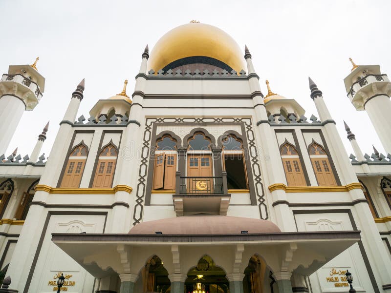 Masjid Sultan Oder Sultan Mosque Exterior Front View Redaktionelles ...