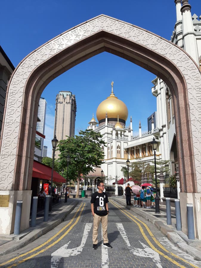 Masjid Sultan, Bugis, Singapore Editorial Stock Photo - Image of masjid ...