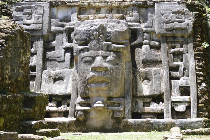 Mask Temple, Lamanai, Belize Stock Photo - Image of tropic, mask: 54370166