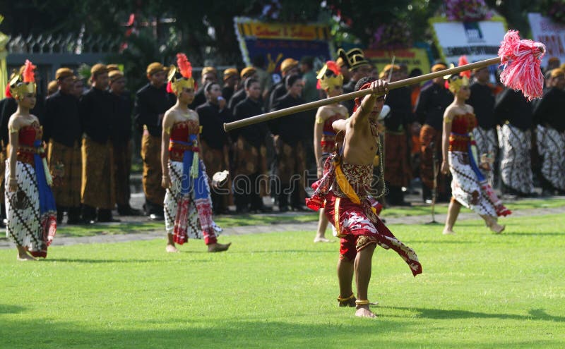 Mass dance editorial photography. Image of perform, tradition - 32542672