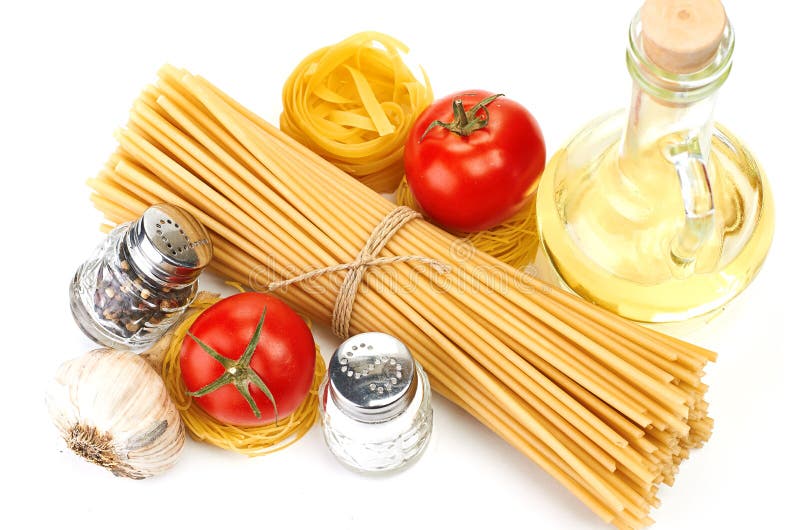 Massa Do Ajuste Com Tomate E Alho Foto de Stock - Imagem de lifestyle ...