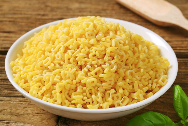 Massa do alfabeto imagem de stock. Imagem de bacia, ingrediente - 45580283