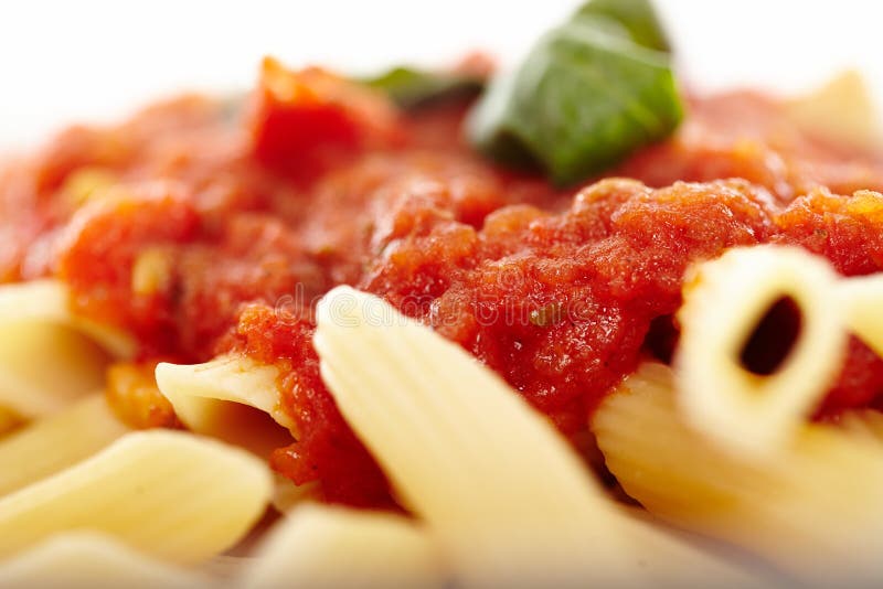Massa Italiana Tradicional Com Decoros Do Tomate E Do Molho Dos ...