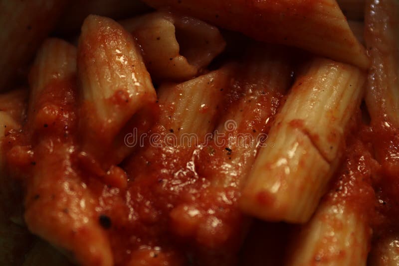 Massa Simples E Saborosa Com Azeite E Molho De Tomate Imagem de Stock ...