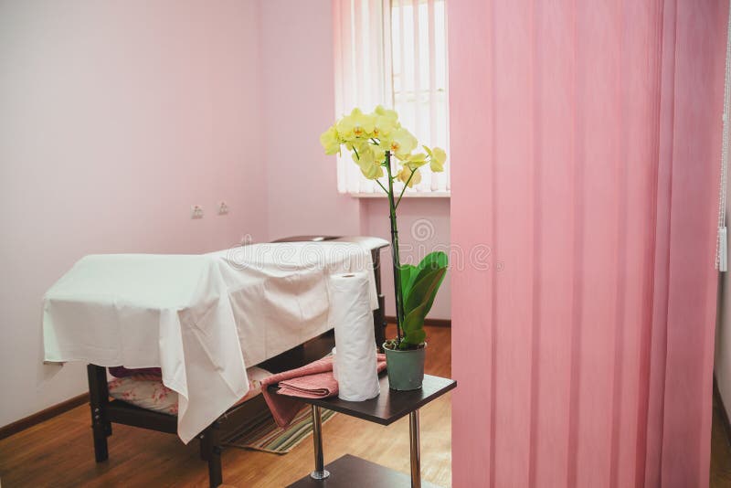 Massage Table in the Massage Room Stock Image - Image of curtain, plant ...