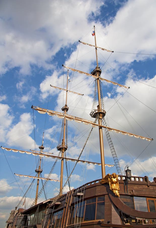 7,093 Mast Old Wooden Ship Photos - Free & Royalty-Free Stock Photos ...