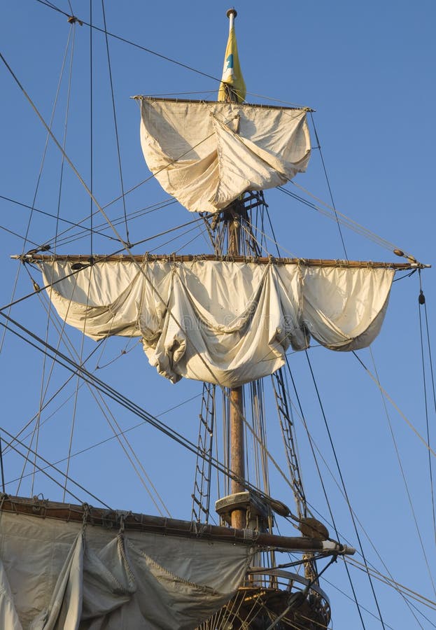 Mast of a tall ship stock photo. Image of vertical, outdoors - 18870632