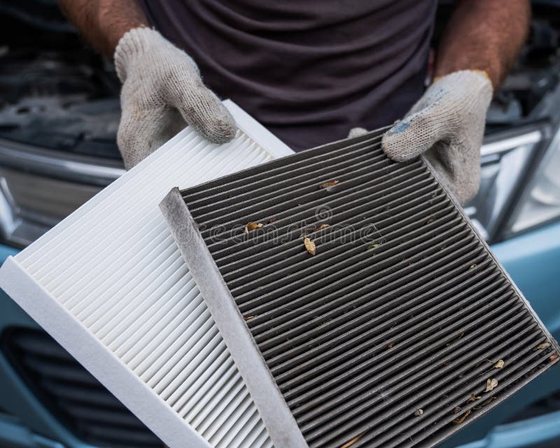 The Master Changes the Cabin Air Filter of the Car. Stock Photo - Image ...