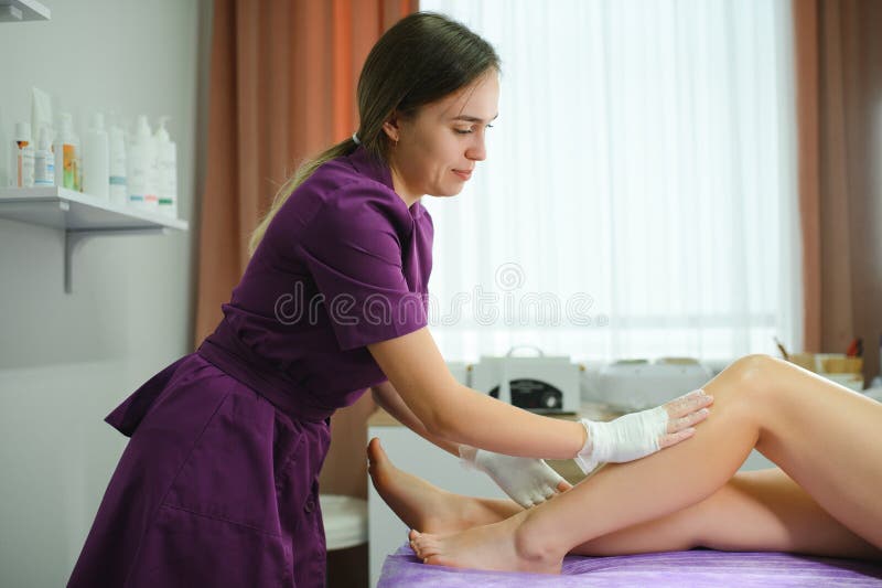 Master of Depilation Preparation for Procedure of Hair Removal Stock ...