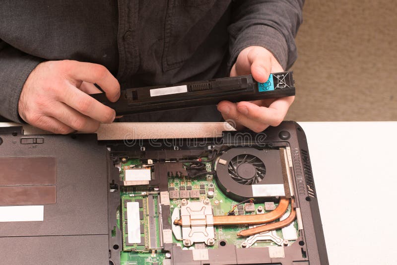 Master laptop repair stock photo. Image of technician - 113501918