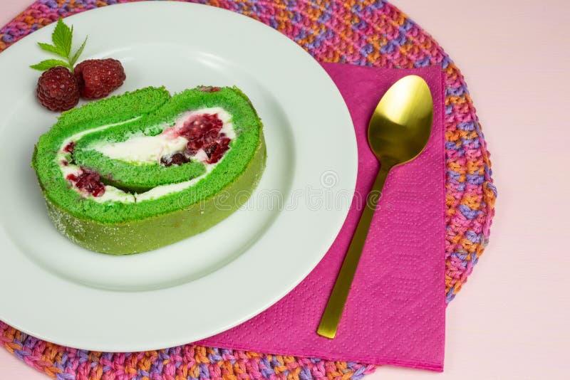 Matcha Roll Cake with Raspberry Stock Image - Image of cream, bake ...