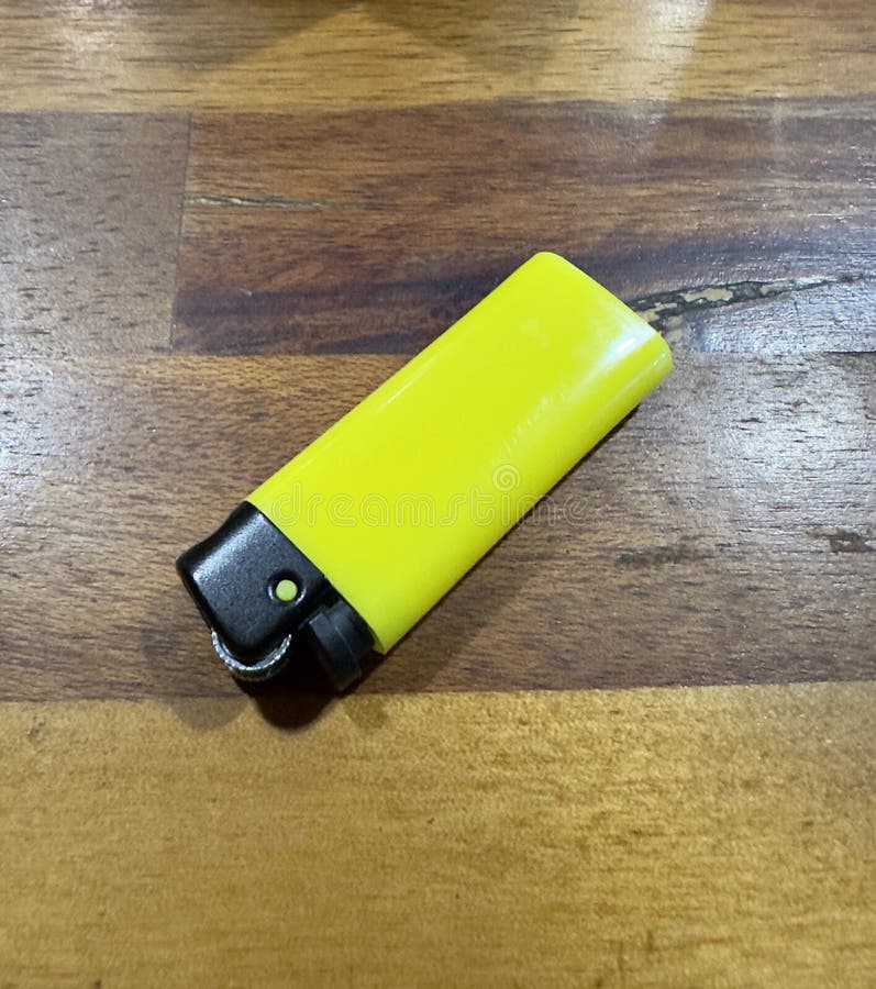 Matches on a wooden table stock photo. Image of tool - 283200050