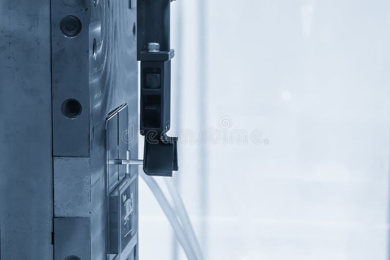 Material Handling Process Injection Machine Holding Part Robotic System ...