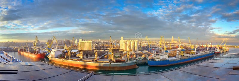 Matin Au Port Maritime, Casablanca (Maroc) Image stock - Image du ville ...