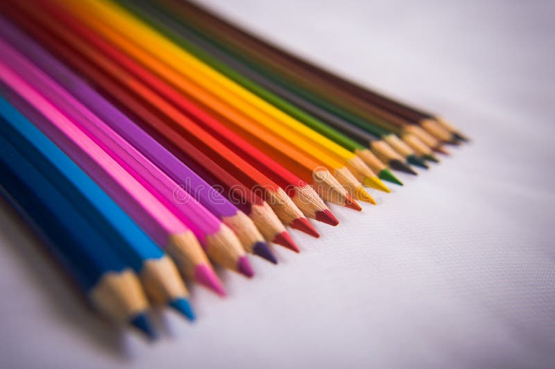 Matite colorate fotografia stock. Immagine di tiraggio - 34594186