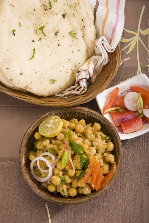 Matra Chaat con Kulcha foto de archivo. Imagen de haba - 36881480