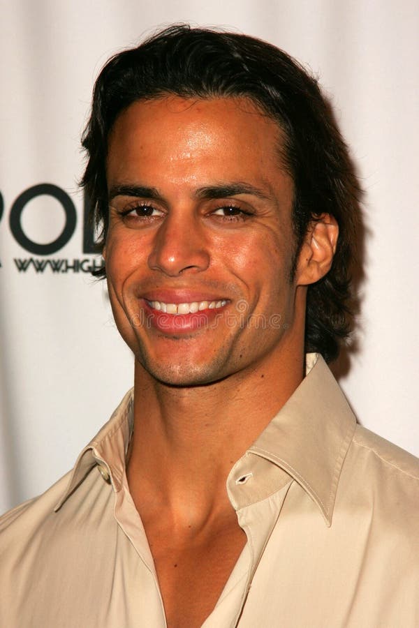 Matt Cedeno editorial photo. Image of magazines, roller - 26885881