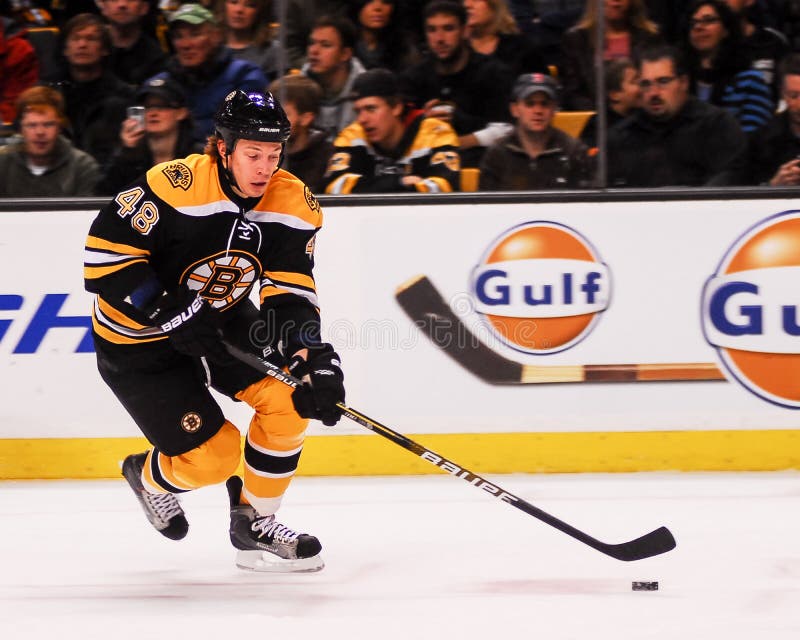 Matt Hunwick Boston Bruins imagem de stock editorial. Imagem de jogador ...