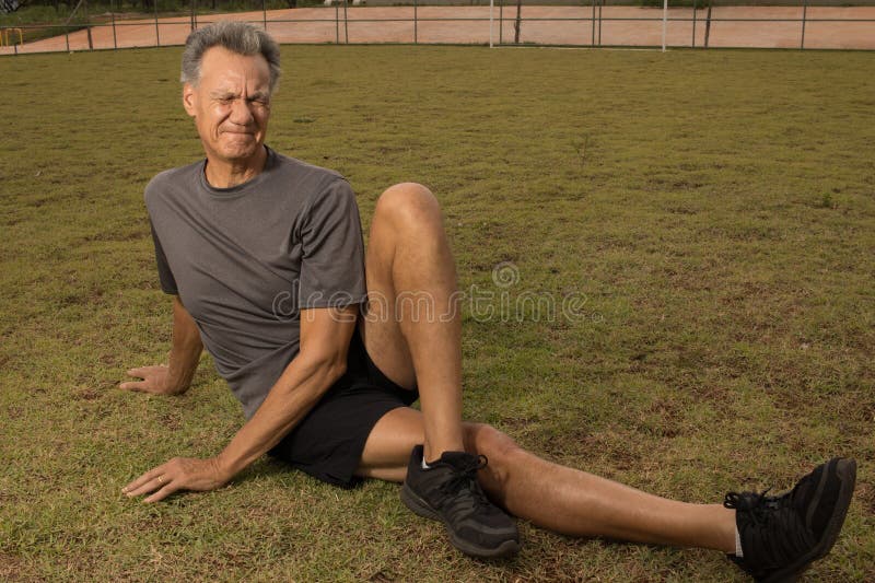 223 Hamstring Stretches Stretches Stock Photos - Free & Royalty-Free ...