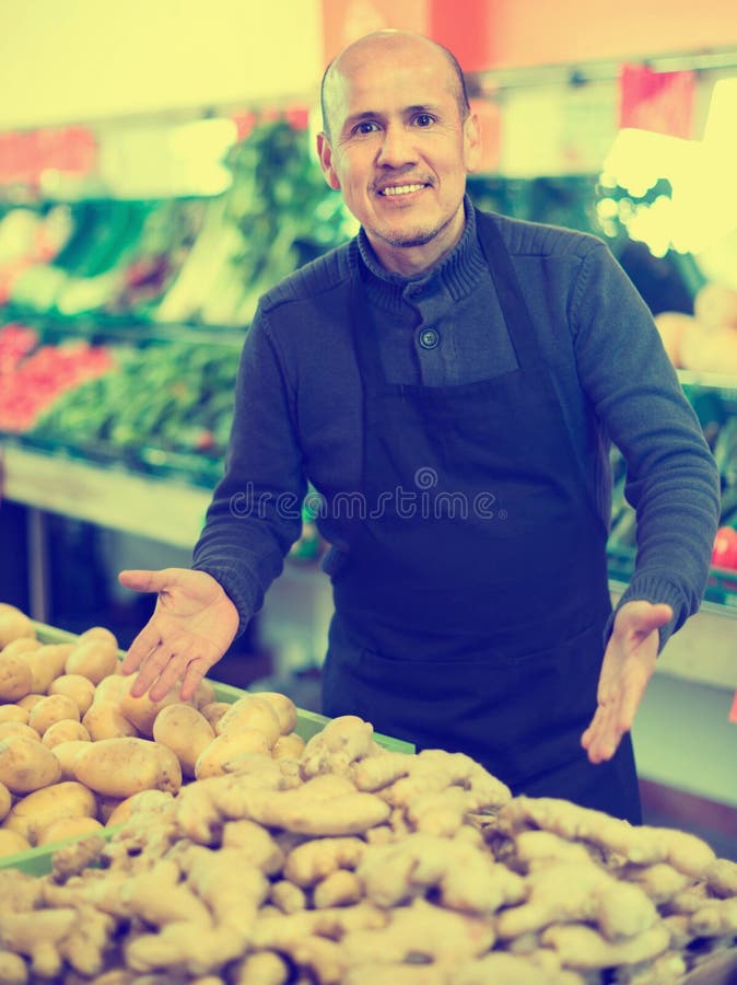 441 Ginger Display Store Stock Photos - Free & Royalty-Free Stock ...