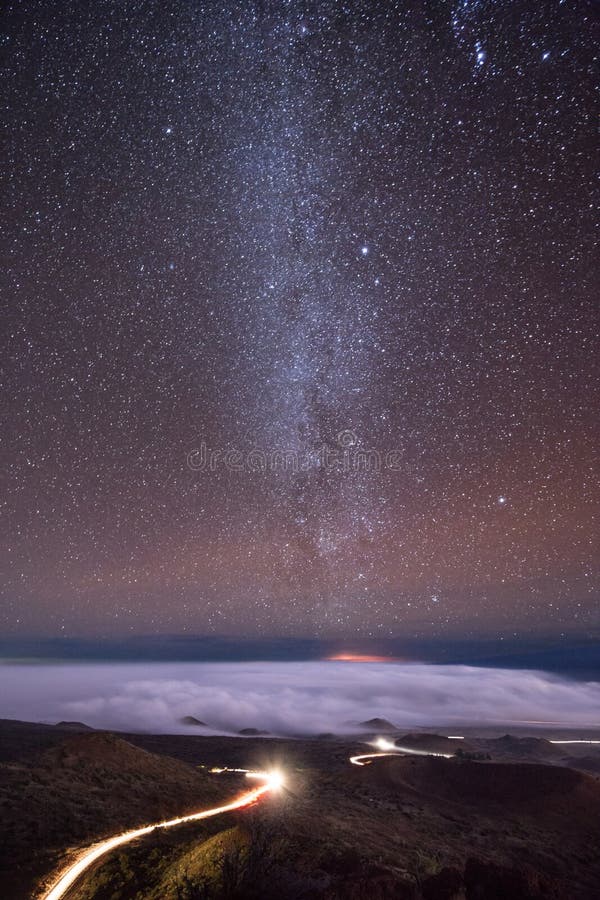 Mauna Kea Night Lines stock image. Image of mountains - 77503963