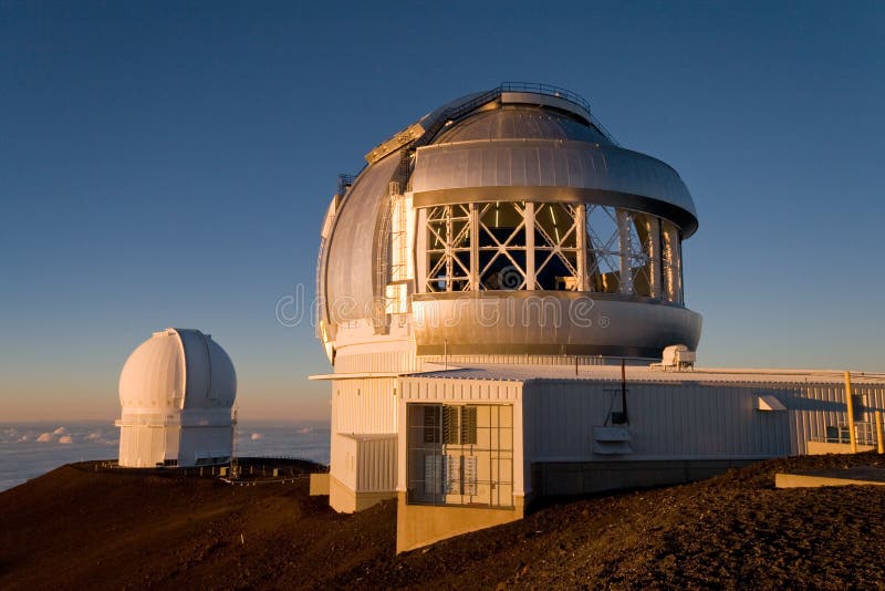 Astronomical Observatory - Mauna Kea - Hawaii Stock Photo - Image of ... Astronomical Observatory - Mauna Kea - Hawaii Stock Photo - Image of ...