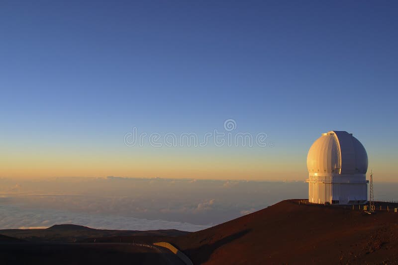 Mauna Kea at Sunset stock image. Image of astronomy, mauna - 31568801