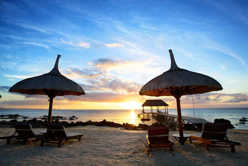Mauritius Sunset stock image. Image of horizon, summer - 42329977
